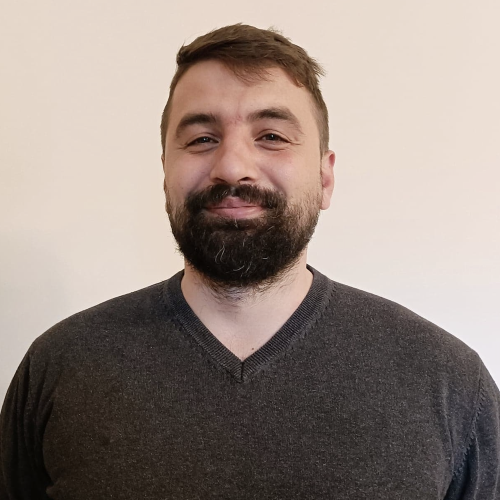 Meet The team – Pixion